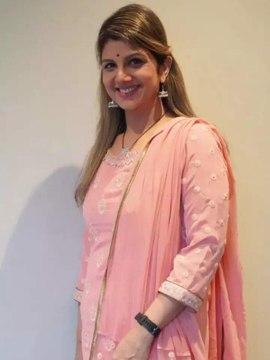 Ten pretty pictures of veteran south actress Rambha | Times of India