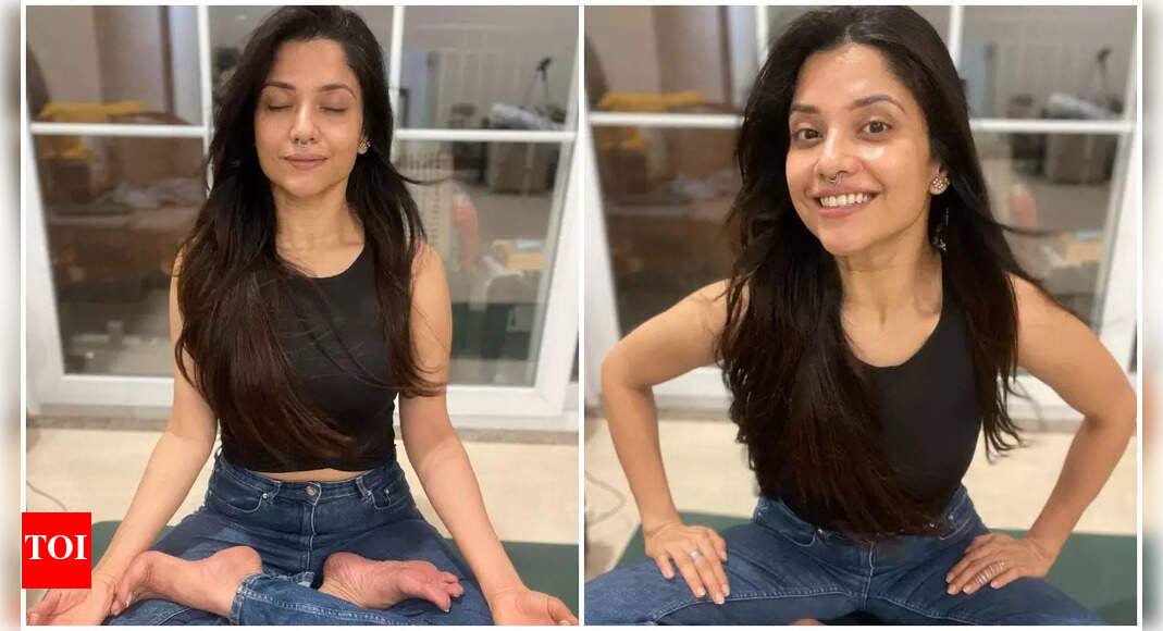 Kinjal Rajpriya delights fans with a serene yoga pose | Gujarati Movie ...