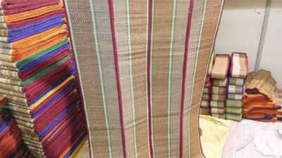 Khadi body looks to avoid price hikes, boost e-sales - Times of India