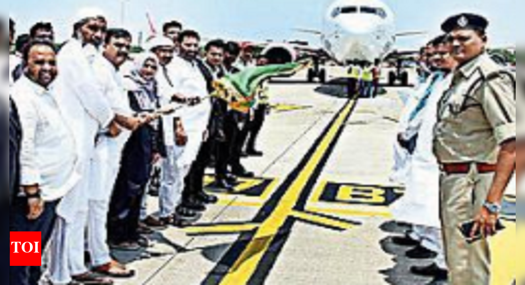 Haj: Haj flight with 170 takes off from Vijayawada int'l airport | Vijayawada News - Times of India