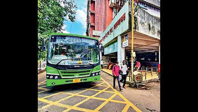 Citizens Scoff At Pmpml Saying Safety Is Priority | Pune News - Times ...