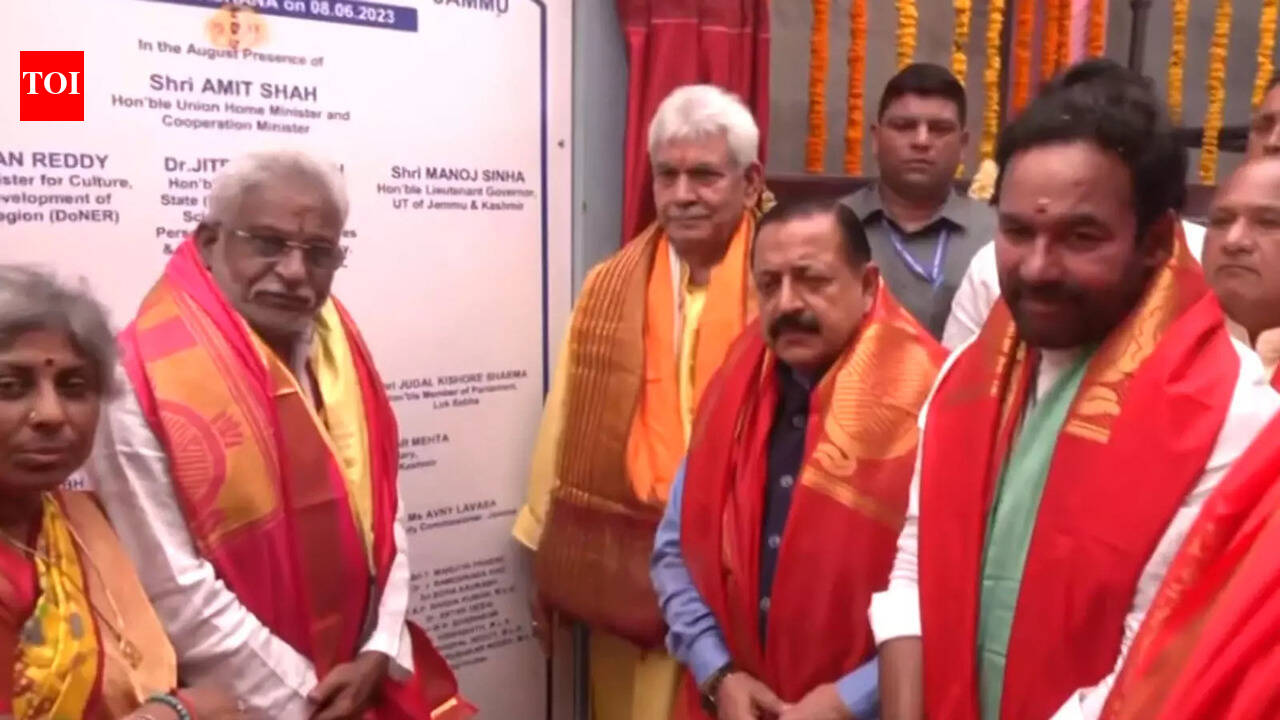 J&K LG Manoj Sinha inaugurates Tirupati Balaji Temple in Jammu’s Sidhra