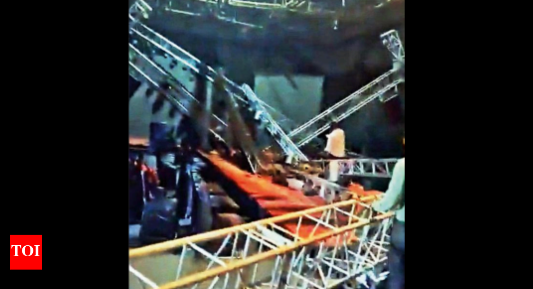 Model killed on ramp as lighting truss falls on her in Noida | Noida ...