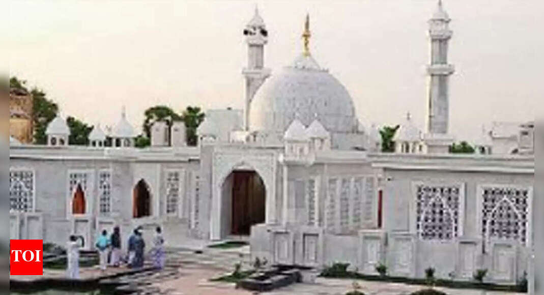 Bizman Builds A ‘taj Mahal’ For His Mother | Trichy News - Times of India