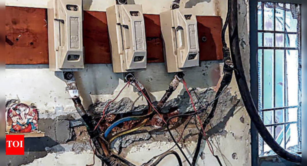 Poor power infra at boosting stn & no upkeep, water supply to Sector 9A ...