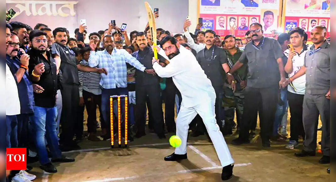 Eknath Shinde: BJP MLA Sanjay Kelkar stakes claim to CM Eknath Shinde Shiv Sena's Thane | India ...