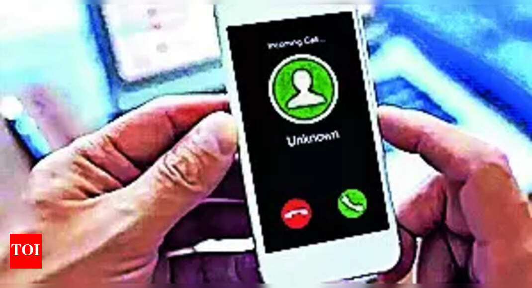 Premises: Panic In I-t Offices After Bomb Hoax | Hyderabad News - Times ...