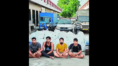 Kosamba: Four Arrested With Ganja Worth 75l Near Kosamba | Surat News ...