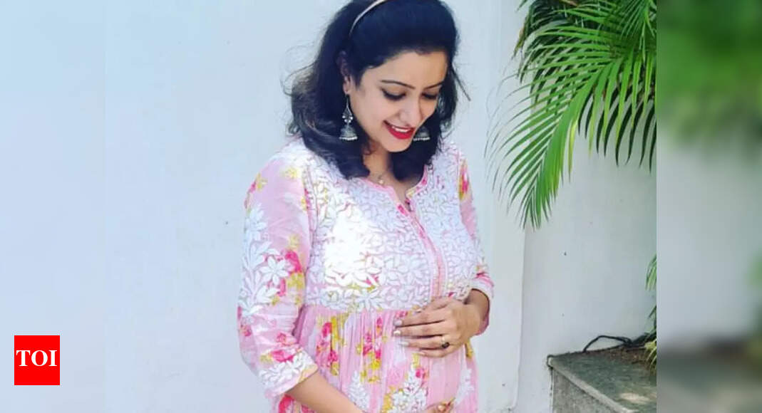 TV actress Nisha Ganesh announces second pregnancy with a sweet post - Times of India