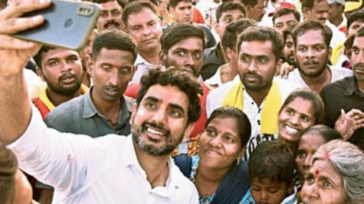 Rebel YSRCP leaders back Lokesh's padayatra | Vijayawada News - Times of India
