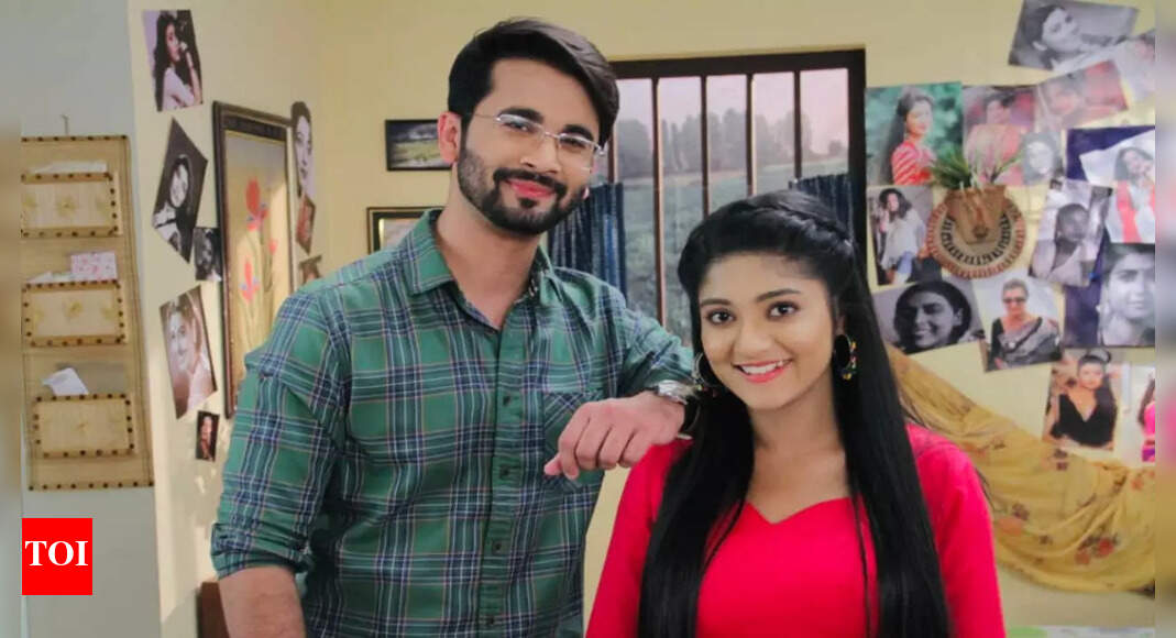 'Nayika No. 1' completes 100 episodes - Times of India