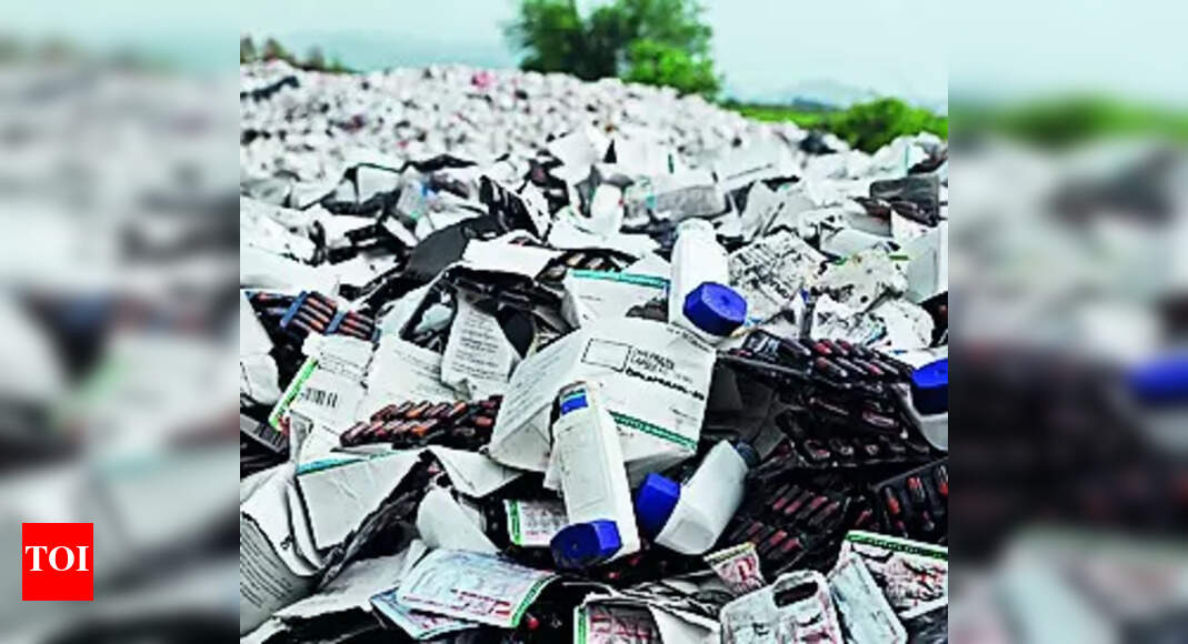 Most People Dump Sizeable Chunk Of Meds After Buying | Hyderabad News ...