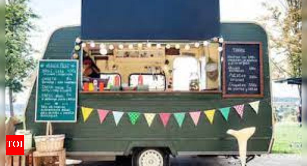 16 hubs picked in city to roll out food trucks | Delhi News - Times of ...