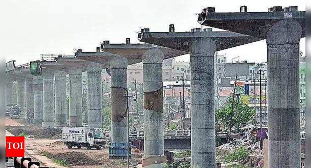 Kumar Ravi: Dc Inspects Metro Rail Project Work | Patna News - Times of ...