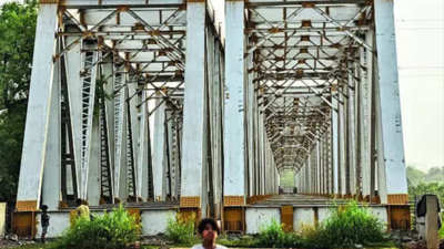 Yamuna River Bridge in Delhi: New Yamuna bridge may be ready by ...