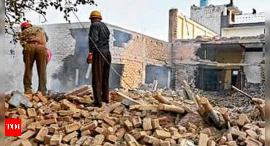 4 dead as firecrackers kept in Sambhal house explode | Bareilly News - Times of India