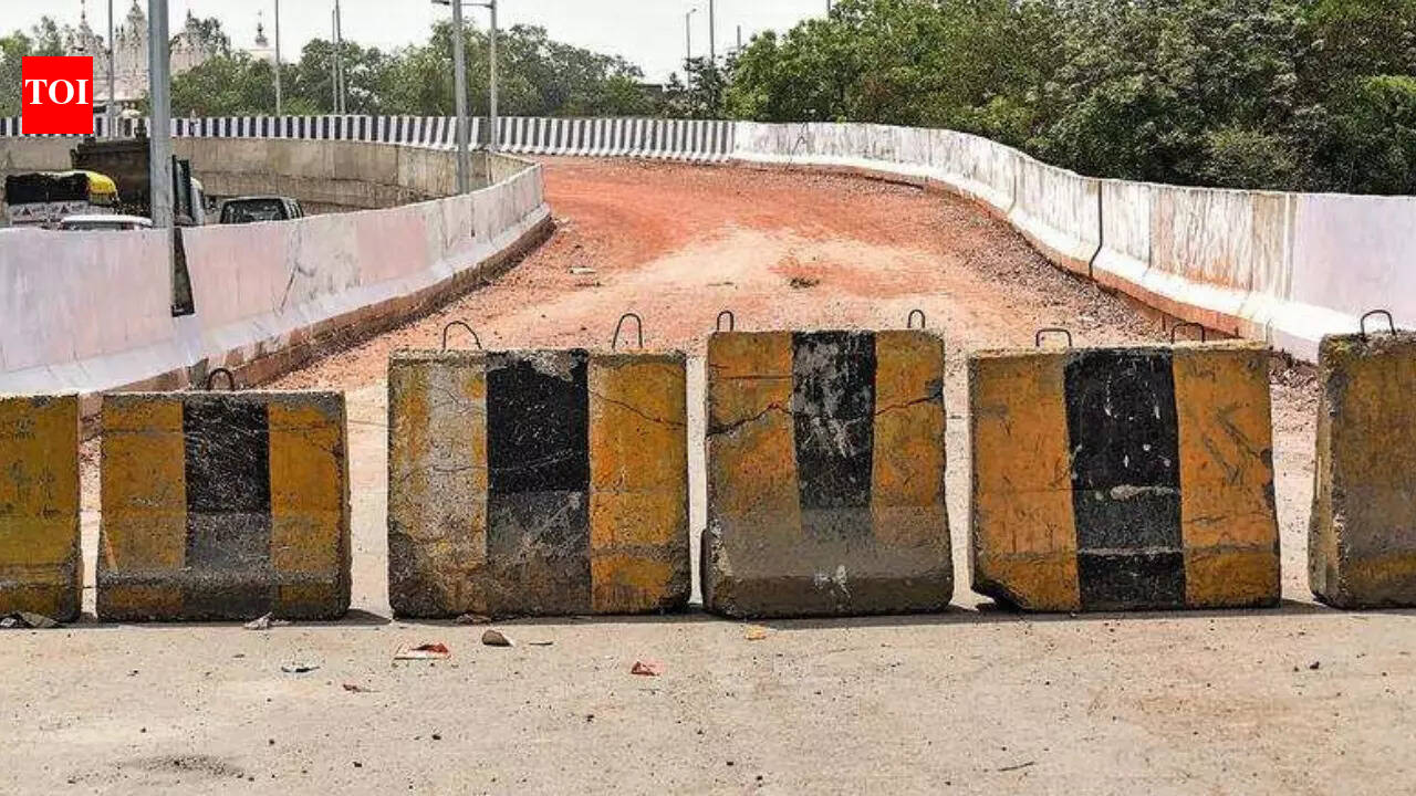 Funds not cleared easily, several PWD projects face delay | Delhi News ...