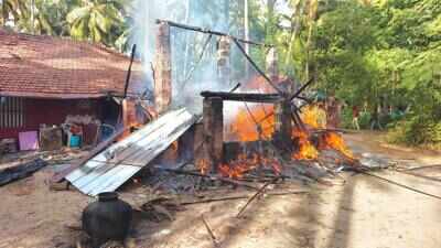 Traditional toddy distillery hut burns down in Canacona | Goa News ...