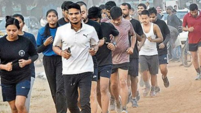 Morning walkers scared of bikers | Patna News - Times of India