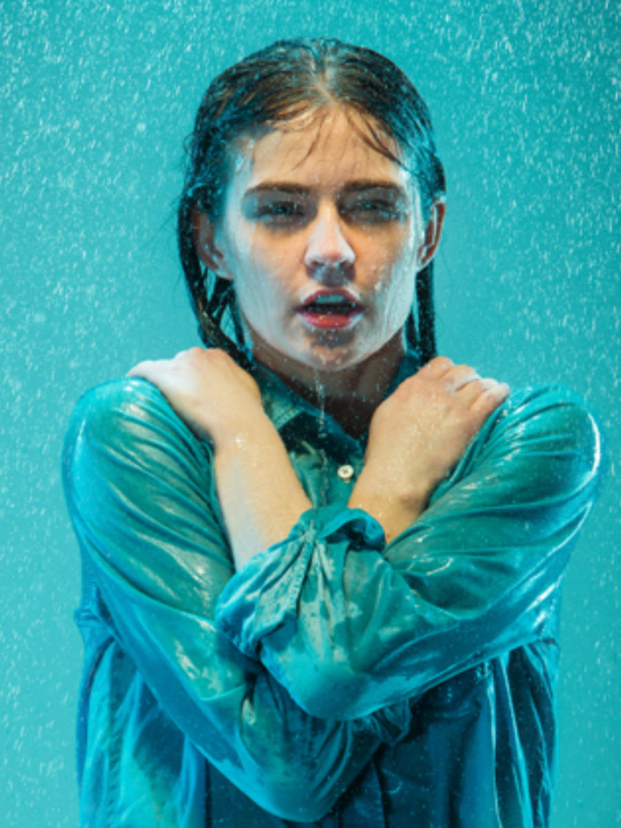 Monsoon Makeup Tips: 10 Steps To Nail The Smudge-Free Look This Rainy ...