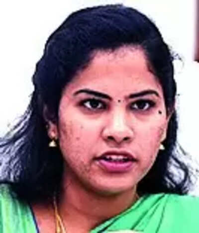 Priya: Mayor Priya To Visit Europe For A Week | Chennai News - Times of ...