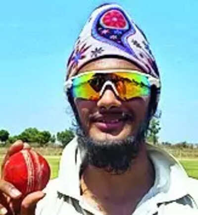 Aryan Singh Bowls Khalsa To Big Win | Hyderabad News - Times of India