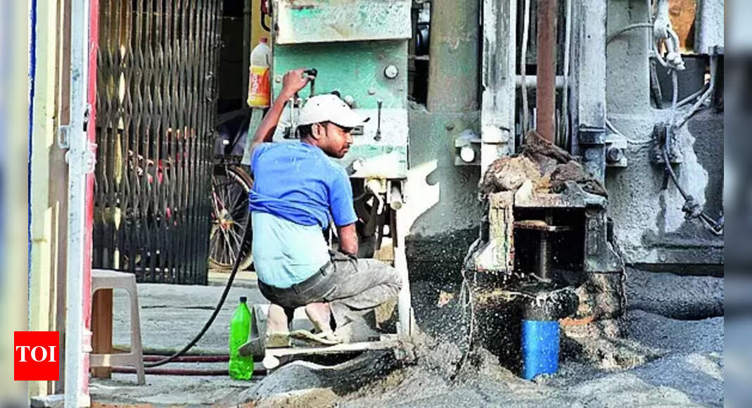 Borewell Firms Do Brisk Biz As City Water Table Recedes | Ranchi News ...
