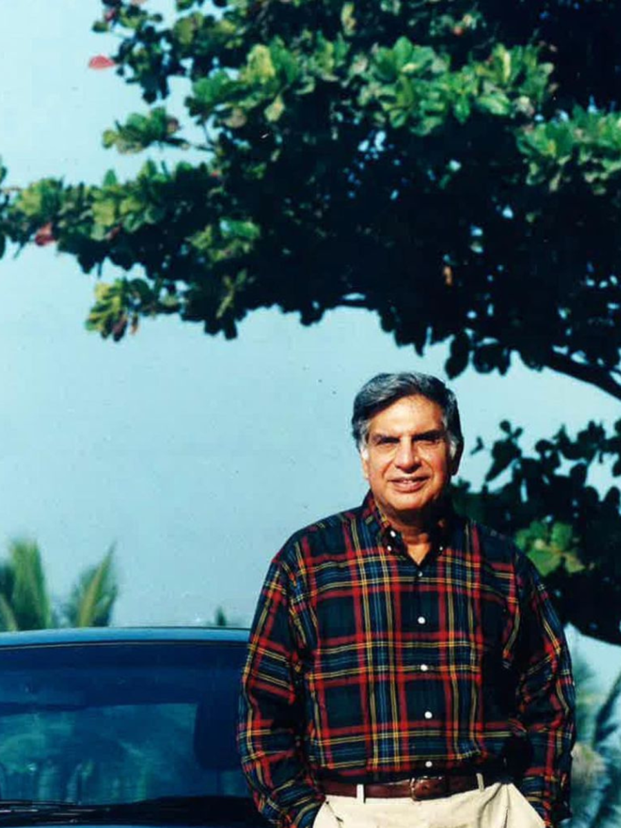 From Luxurious Home To Expensive Cars: 5 Super-Rich Things Owned By ...