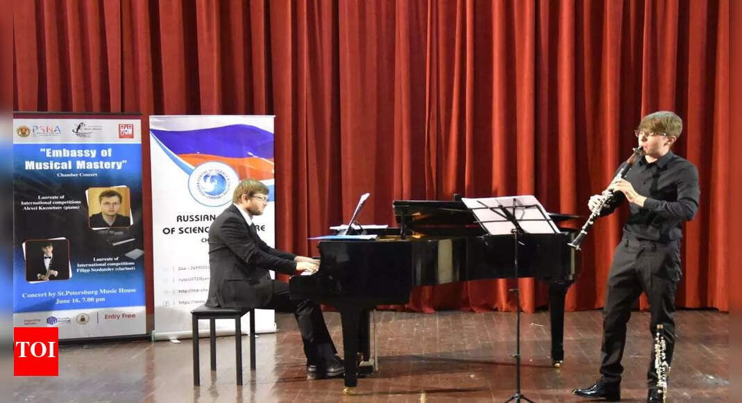 Embassy of Musical Mastery concert held at Russian House in Chennai ...