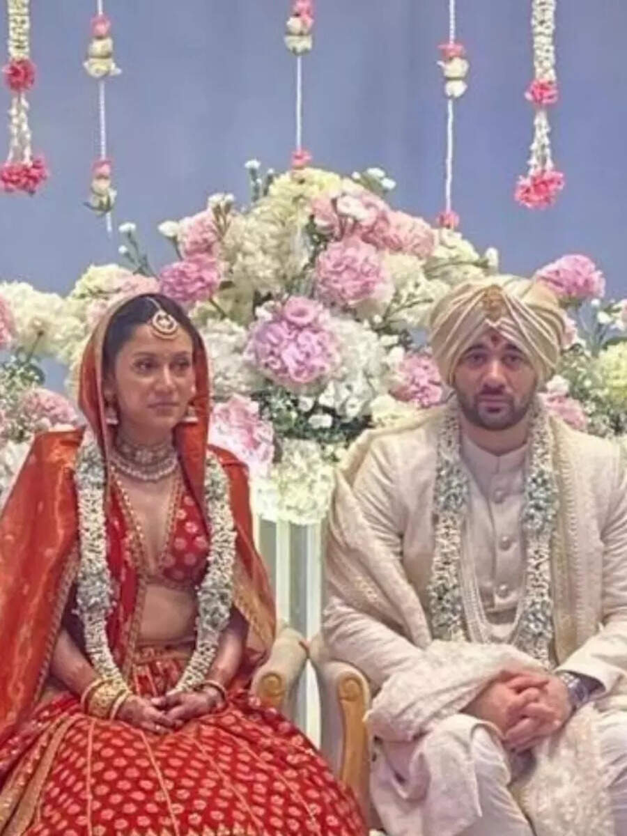 Ditching Pastel Pink, Drisha Picks Red Embellished Lehenga With ...