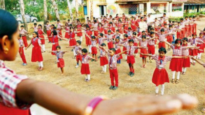 Soon, bell in ZP schools will remind kids to drink water | Nashik News ...