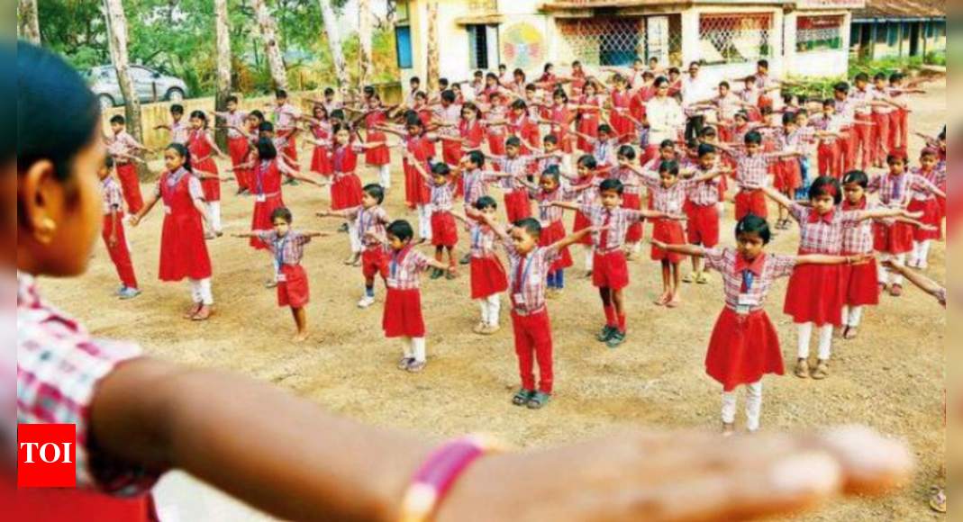 Soon, bell in ZP schools will remind kids to drink water | Nashik News ...