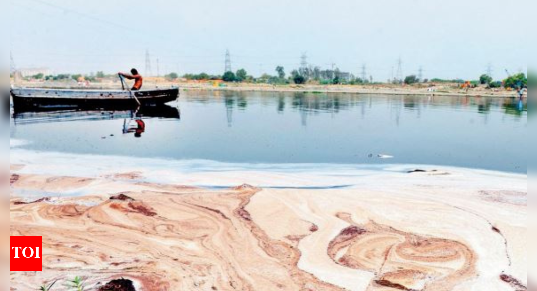 These 25 areas are a drain on Yamuna’s life | Delhi News - Times of India