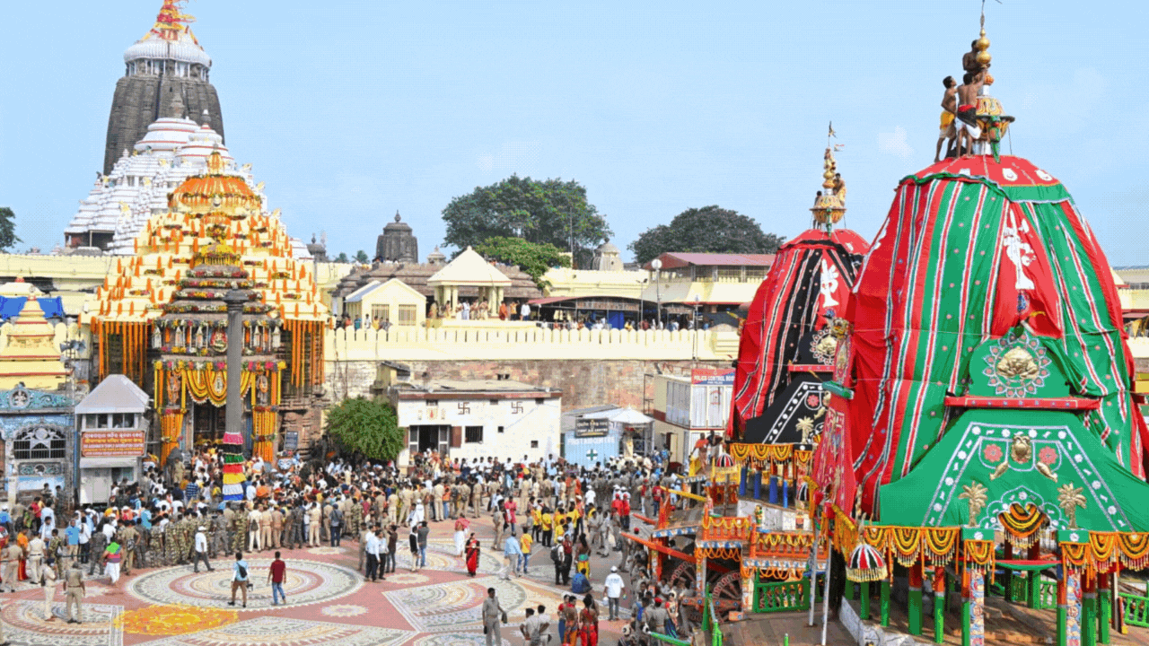 Jagannath Rath Yatra 2023 Live: Thousands of devotees arrive in Puri ...