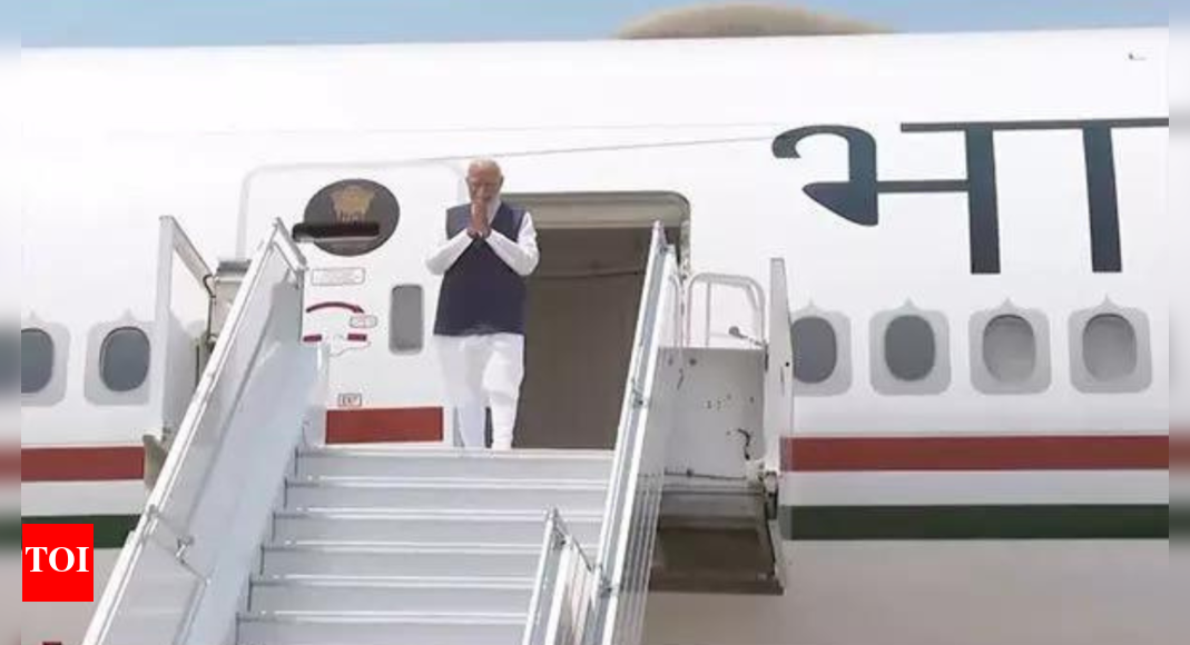 Pm Modi: PM Modi arrives in New York on first leg of State visit to US ...