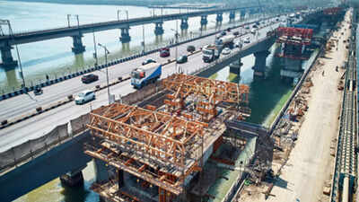 Mumbai traffic news: Third Vashi creek bridge 51% done, to smoothen ...