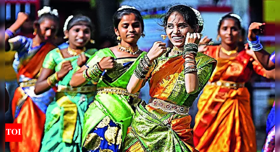 Mana Ooru: Over 1k Schools Renovated Under ‘mana Ooru, Mana Badi ...