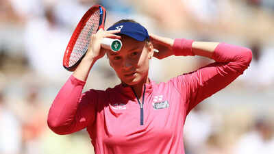 Wimbledon champion Rybakina upset by Vekic in Berlin | Tennis News ...