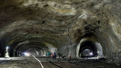 Mumbai Pune Expressway News: All eight lanes project expected to take ...