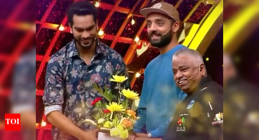 Cricketers Venkatesh Iyer and Varun Chakravarthy to grace reality show ...