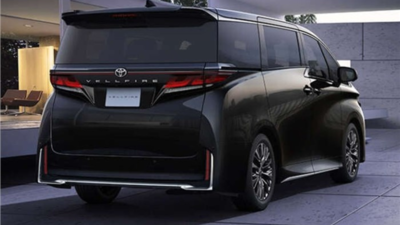 New Toyota Vellfire revealed with petrol hybrid powertrain - Times of India