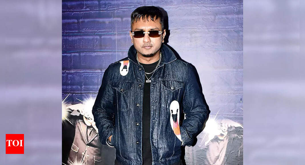 ‘Fear has gripped me and my family’ | Hindi Movie News - Times of India
