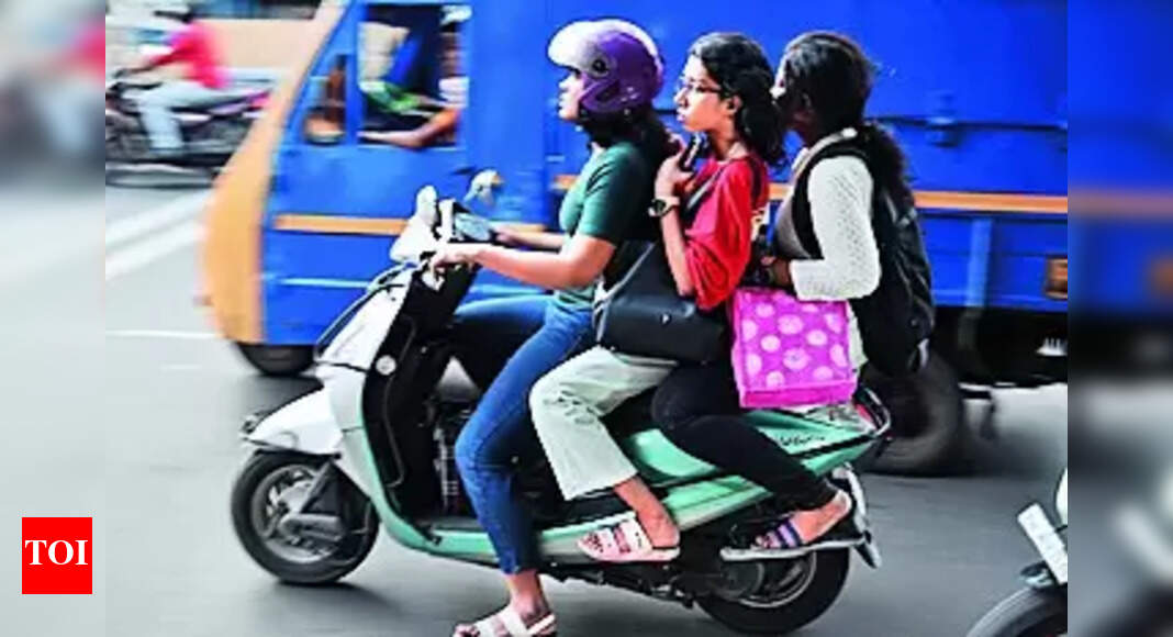 Helmetless Pillion Riders To Face Heat | Coimbatore News - Times of India