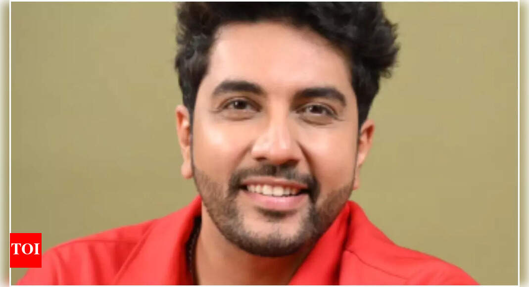 Parth Oza shares a handsome picture on his birthday | Gujarati Movie ...