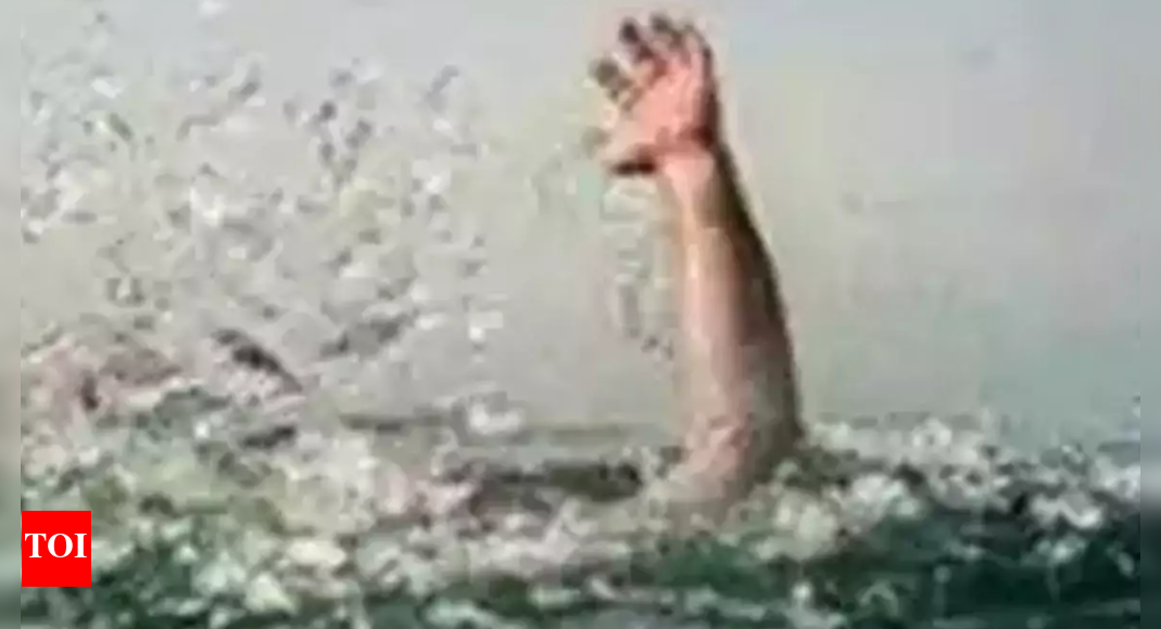 Gurgaon Rain News: Man in inebriated state drowns in rainwater-filled ...