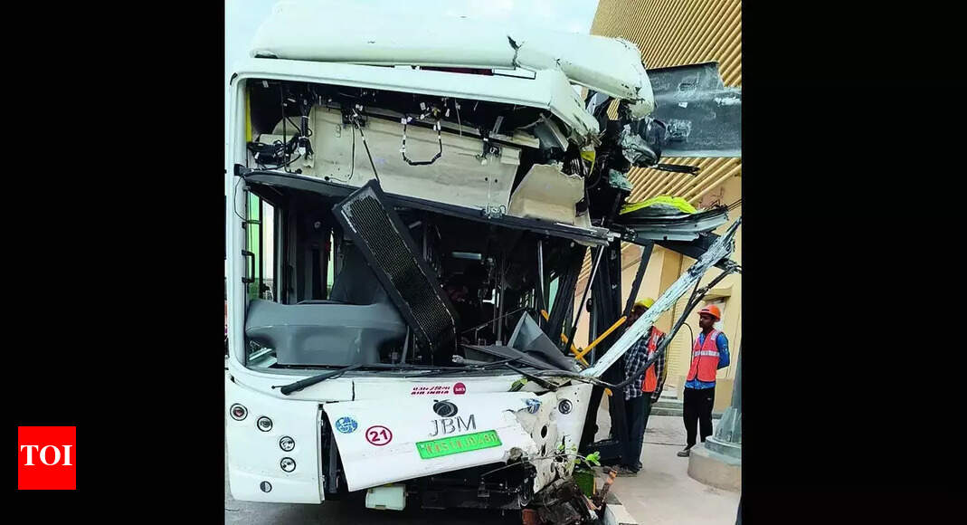 Probe Shows Human Error Led To Kia Shuttle Bus Accident | Bengaluru ...