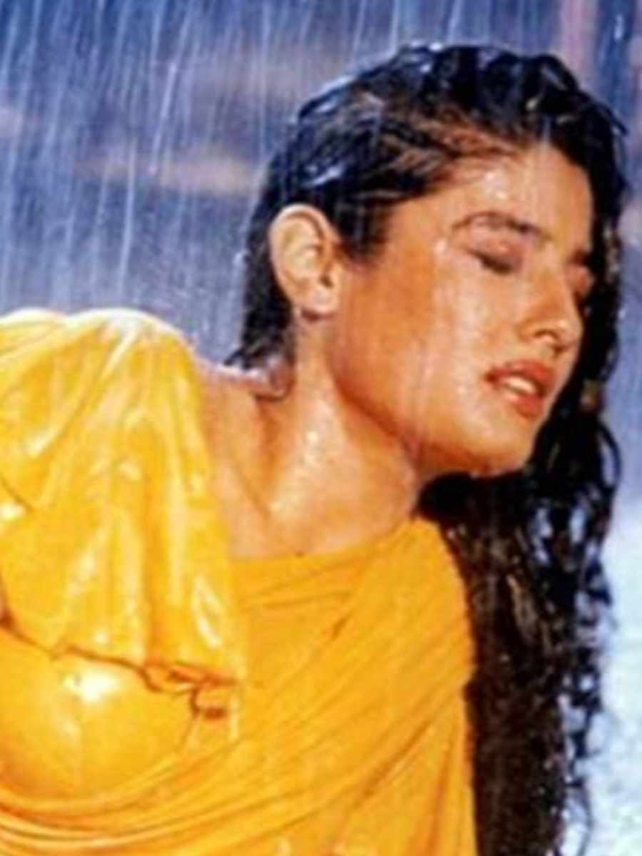 Monsoon 2023: Wake Up Sid To Mohra, Bollywood Films To Watch To Soak In Barsaat Spirit ...