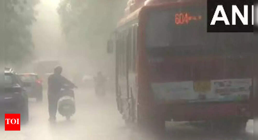 Delhi Rain News Heavy Rains Lashes Parts Of Delhi Monsoon Yet To