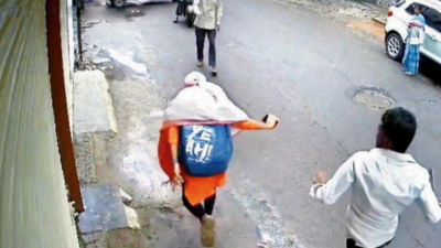 Girl, friend injured as ex attacks them with billhook near Pune's Tilak Road | Pune News - Times ...