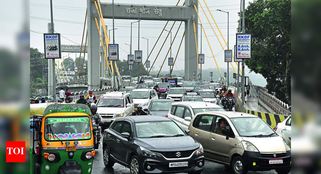 Modis: Traffic Snarls Across City For 2nd Day | Bhopal News - Times of ...